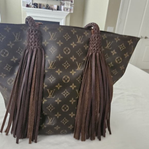 vintage boho LV | Bags | Vintage Boho Lv | Poshmark